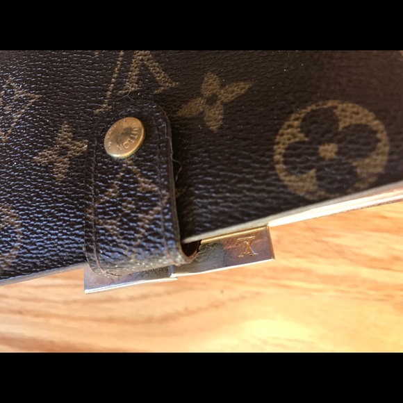 Louis Vuitton | Bags | Louis Vuitton Monogrammed Wallet | Poshmark